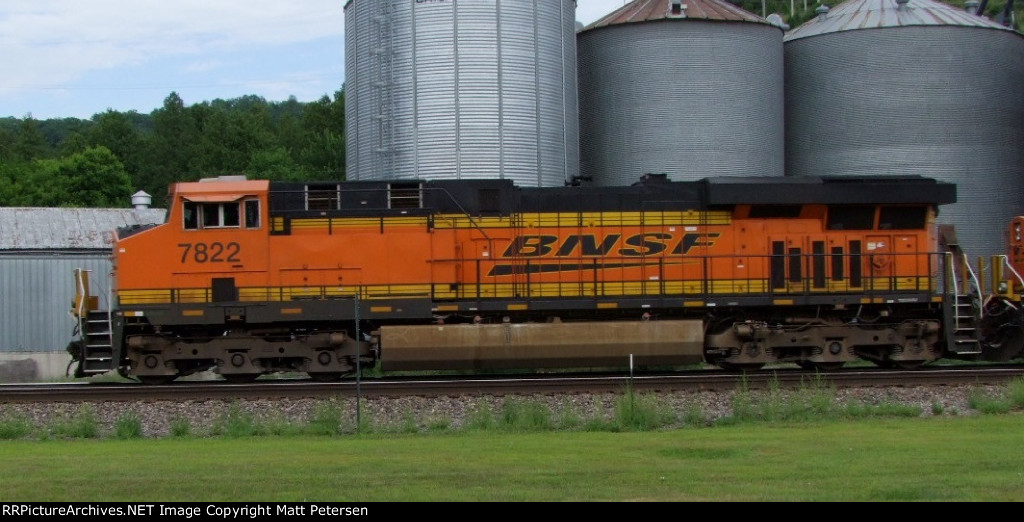 BNSF 7822